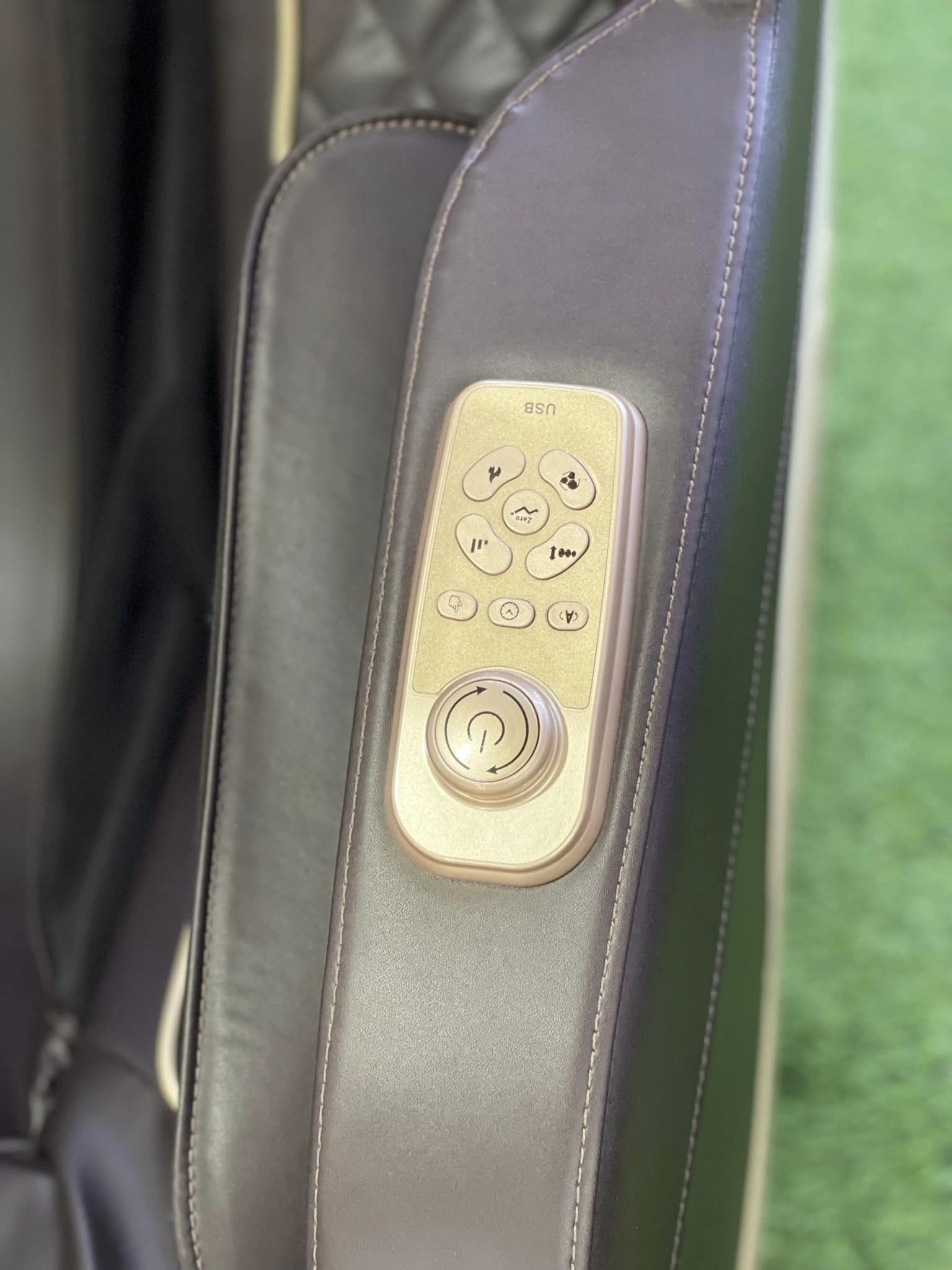 Ghế Massage OKINAWA OS - 303 - Gia Dụng Việt chuyên đồ gia dụng hàng đầu Việt Nam